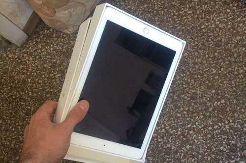 iPad air 2 16gb Cell+Wifi