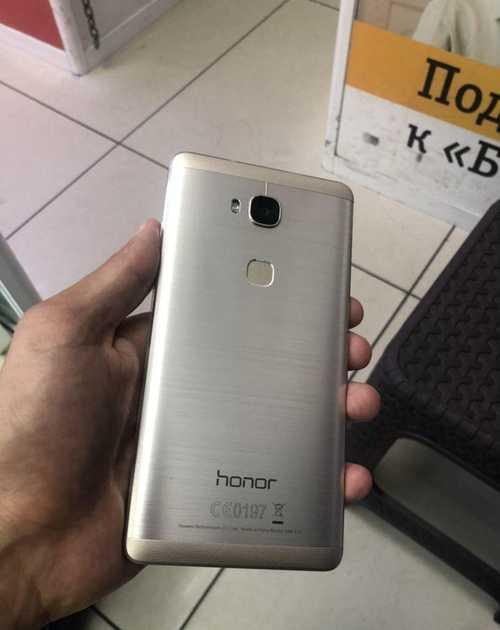 Телефон Huawei Honor 5X