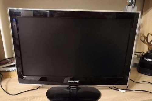 Телевизор Samsung UE22C4000PW