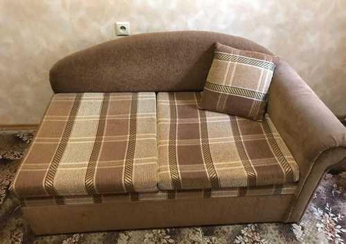 Кушетка диван