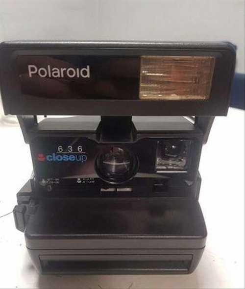 Винтажный фотоаппарат Polaroid 636 close up