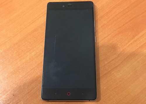 Дисплей для ZTE Nubia z9 max