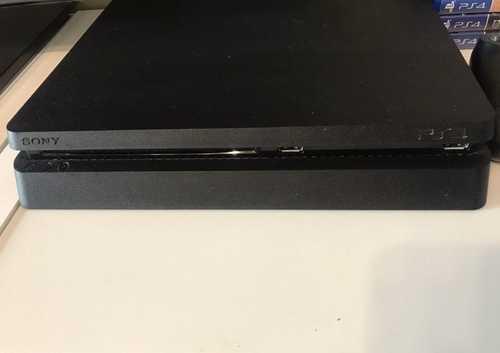 Приставка Sony PS4 Slim