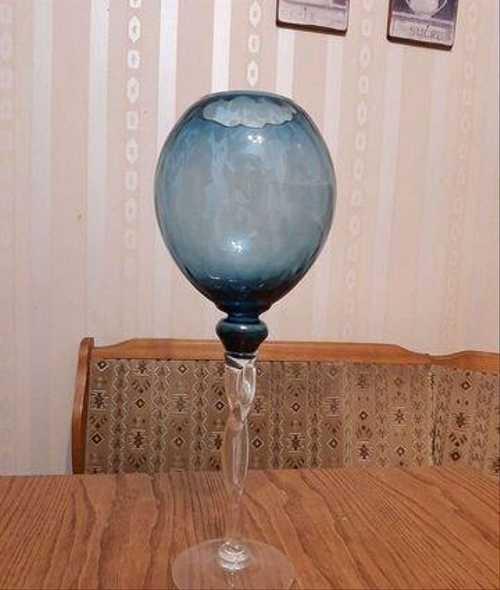 Декоративная ваза или бокал