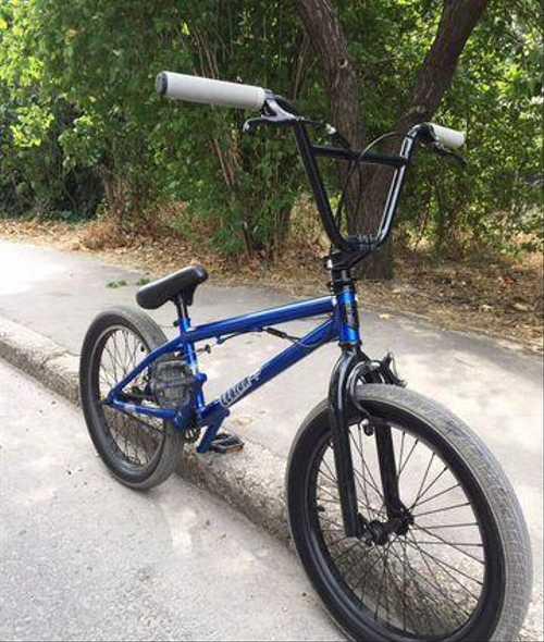 Велосипед mongoose bmx