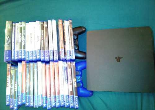 Sony PS4 slim