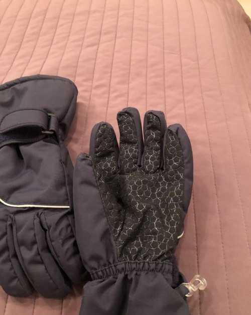 Зимние перчатки Reima