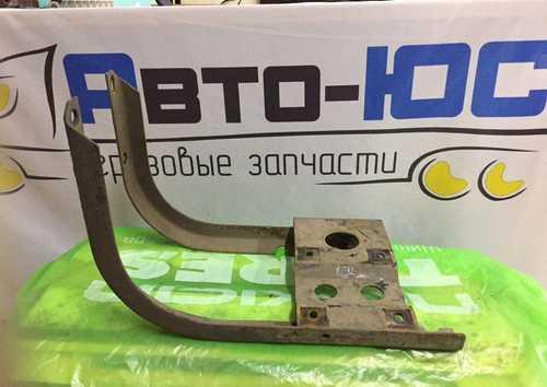 Кронштейн Корпуса воздушного фильтра Isuzu NQR71