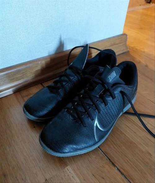 Бутсы Футзалки nike 37,5
