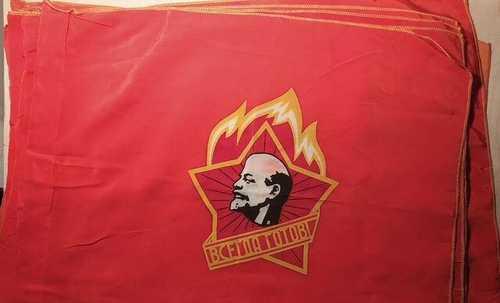 Пионерские флаги, вымпелы, значки октябрят СССР