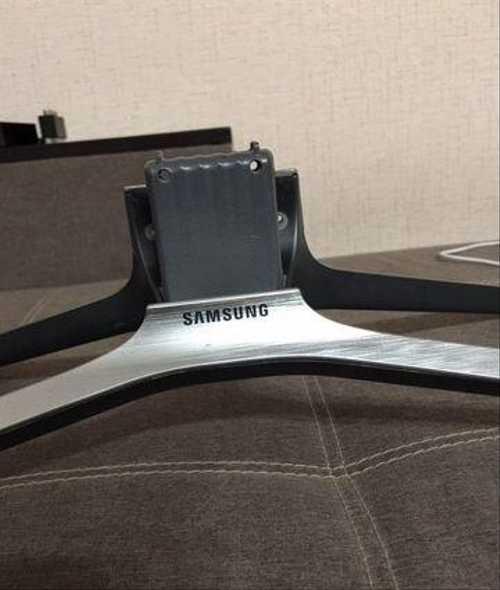 Подставка от телевизора Samsung UE43M5503