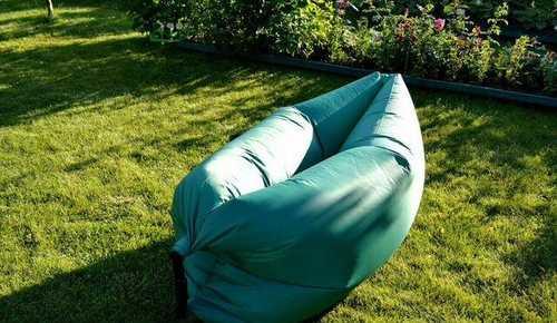 Надувной диван-лежак Ламзак. Цвет зеленый
