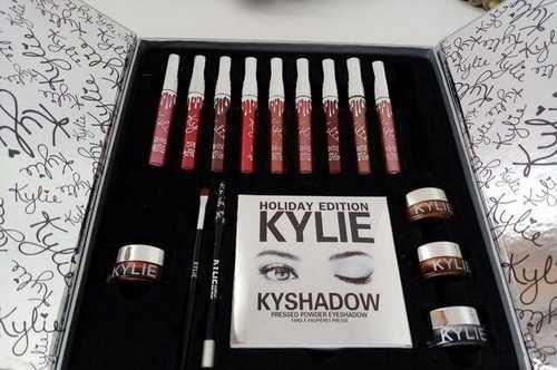 Набор косметики Кайли (Kylie Holiday BIG BOX)