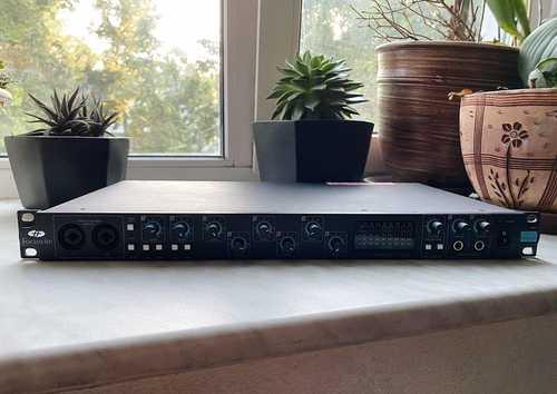 Focusrite Saffire Pro 40 аудиоинтерфейс