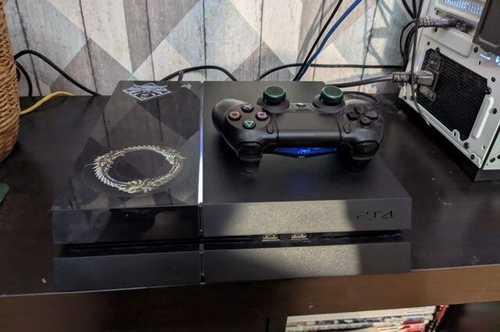 Playstation 4 500гб + 3 эксклюзивных игры