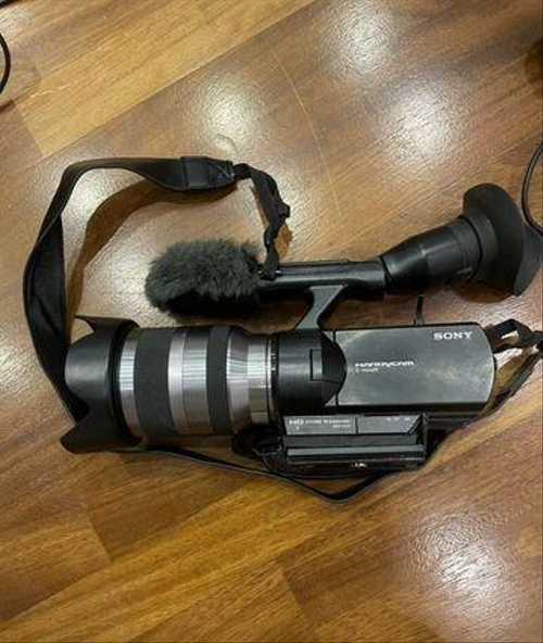 Видеокамера камкордер Sony Nex VG-10