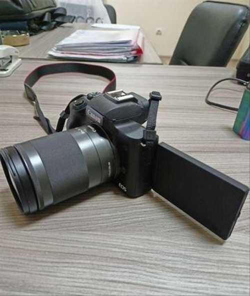 Canon EOS M50 kit 18-150mm