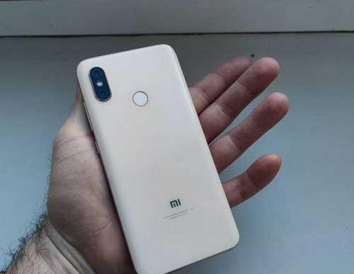 Xiaomi Mi8 6 64Гб