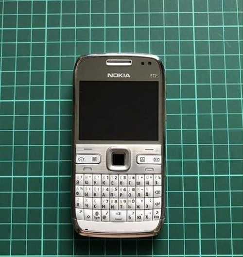 Nokia E72, белый