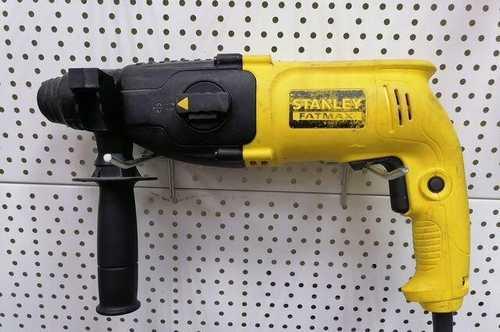 Перфоратор Stanley Fatmax fmer524K (бкр)