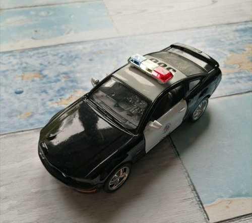 Ford Mustang GT 1:38