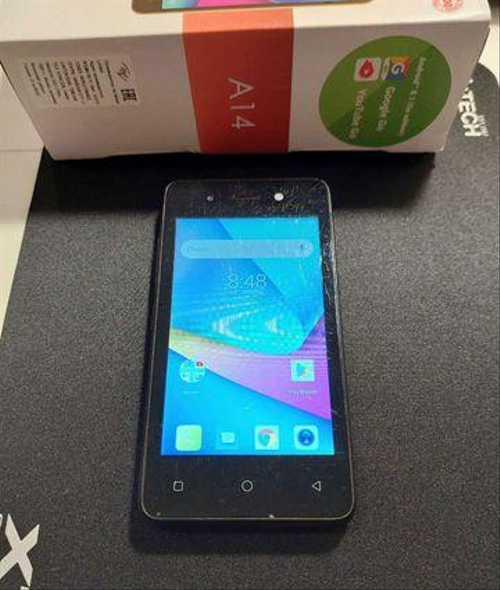 Смартфон itel A14