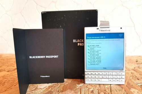 BlackBerry Passport телефон премиум класса