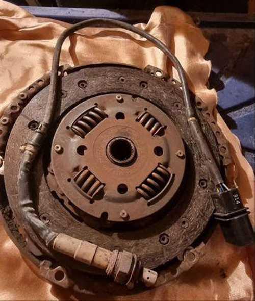 Комплект сцепления с выжимным подшипником sachs