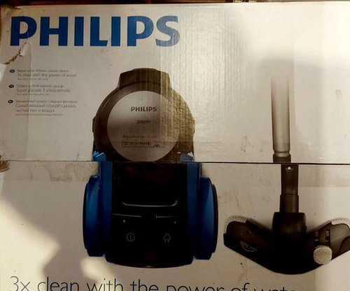 Моющий пылесос Philips AquaWeb