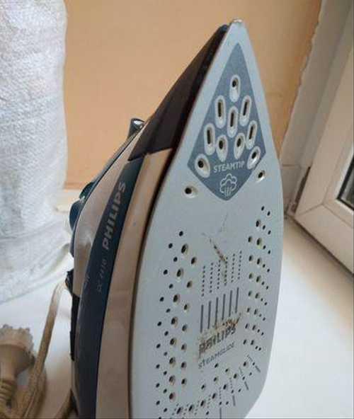 Утюг Philips GC4410