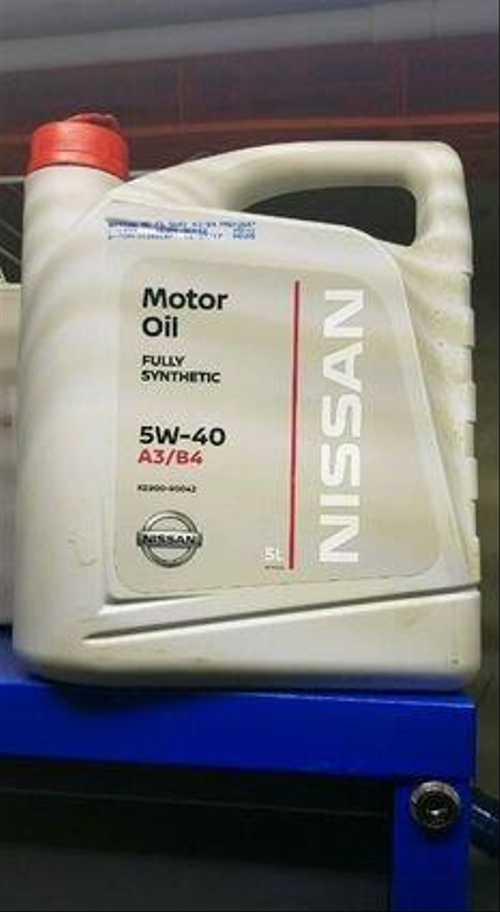 Масло в ноут 1.4. Nissan 5w40 а3/в4 (eu) 208 л. Масло Nissan 5w30 c4. Моторное масло Ниссан 5w30 в3/в4. Ниссан масло 5w40 в темной упаковке.