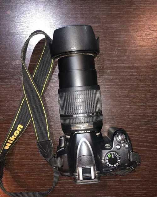 Nikon d3000 + 18-135 обьектив
