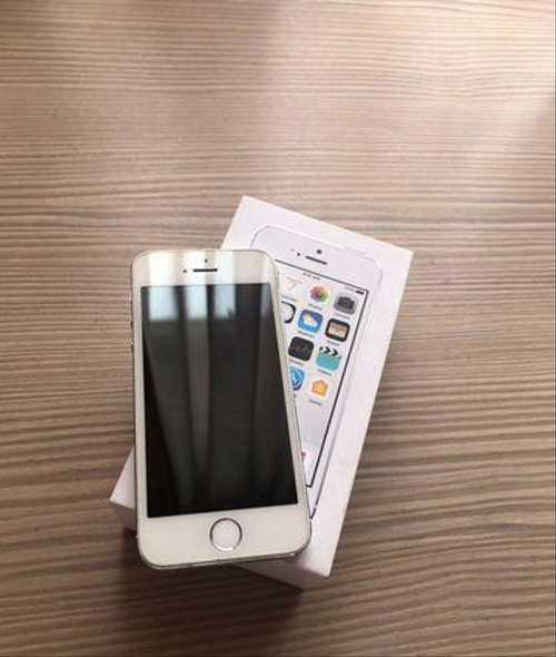Телефон iPhone5s