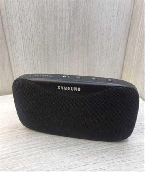 Колонка Samsung Level Box Slim (EO-SG930)