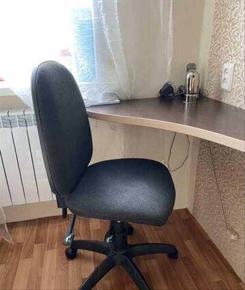 Набор компьютерный стол и стул