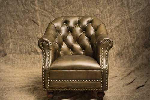 Кресло кожанное лофт винтаж застаренное