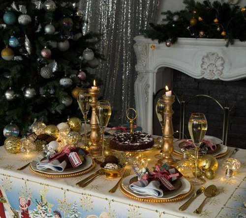 Набор столовый Рождество скатерть 150х185с, салф