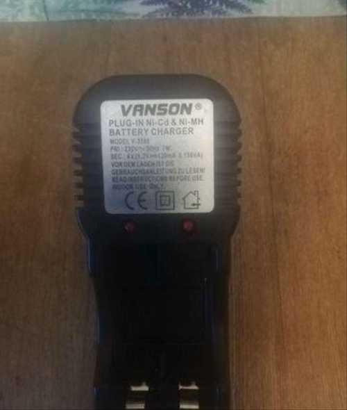 Зарядное устройство Vanson