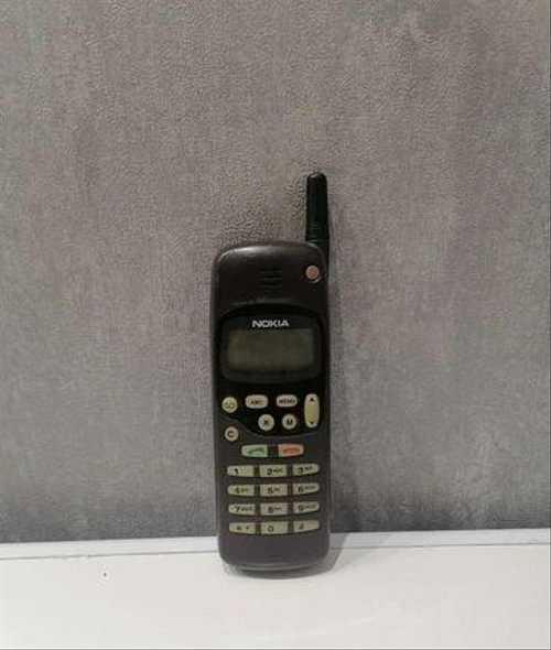 Телефон Nokia 1610