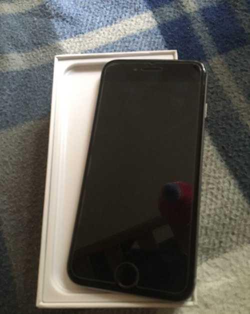 Телефон iPhone 6