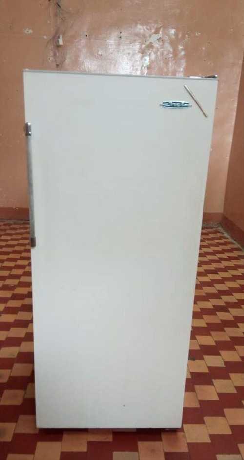 Холодильник ЗИЛ-63 кшд260,высота -138 см,ш-59 см