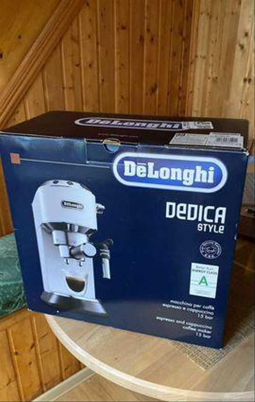 Кофеварка delonghi