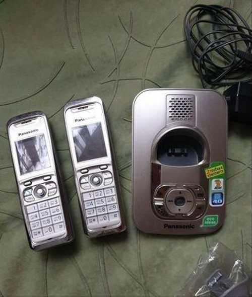 Цифровой беспроводной телефон Panasonic 8421 с дву