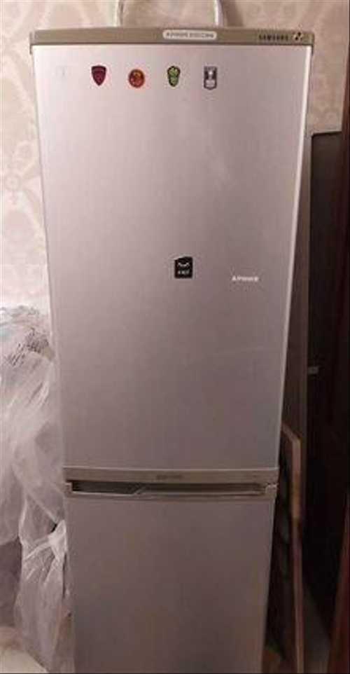 Холодильник Samsung rl17