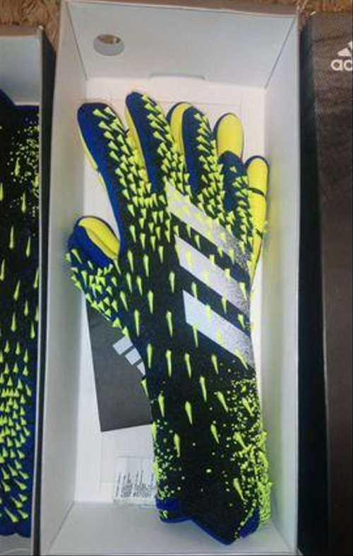 Вратарские перчатки adidas predator GL PRO