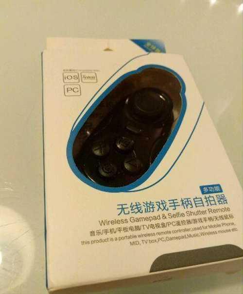 Компактный джойстик-пульт bluetooth