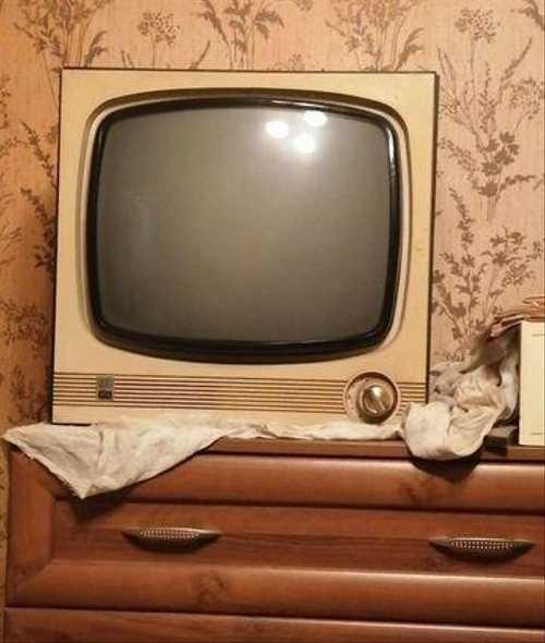 Продам раритетный телевизор "садко"