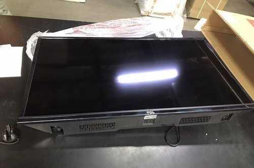 32" (81 см) Телевизор LED TCL LED32D3000 черный