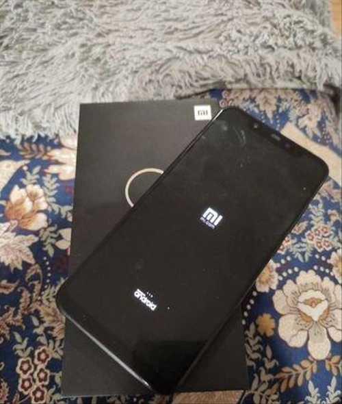 Телефон Xiaomi MI 8