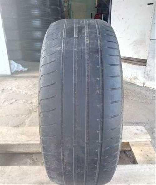 235 55 18 Goodyear EfficientGrip